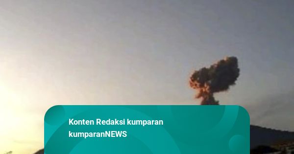 Gunung Marapi Erupsi, Semburkan Abu Vulkanik Setinggi 1 Km | kumparan.com